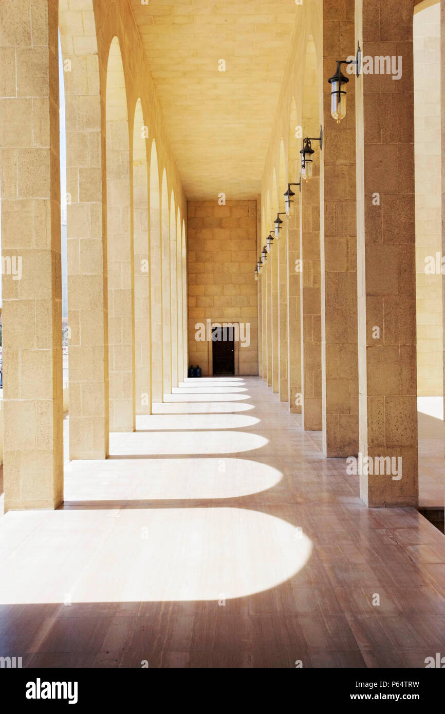 Inside the courtyard of Central mosque, Bahrain Stock Photo - Alamy