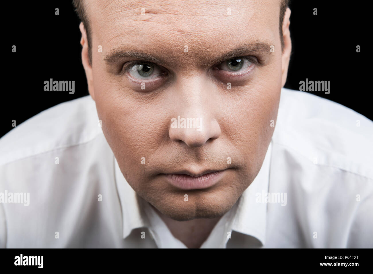 Hypnosis eyes hi-res stock photography and images - Alamy