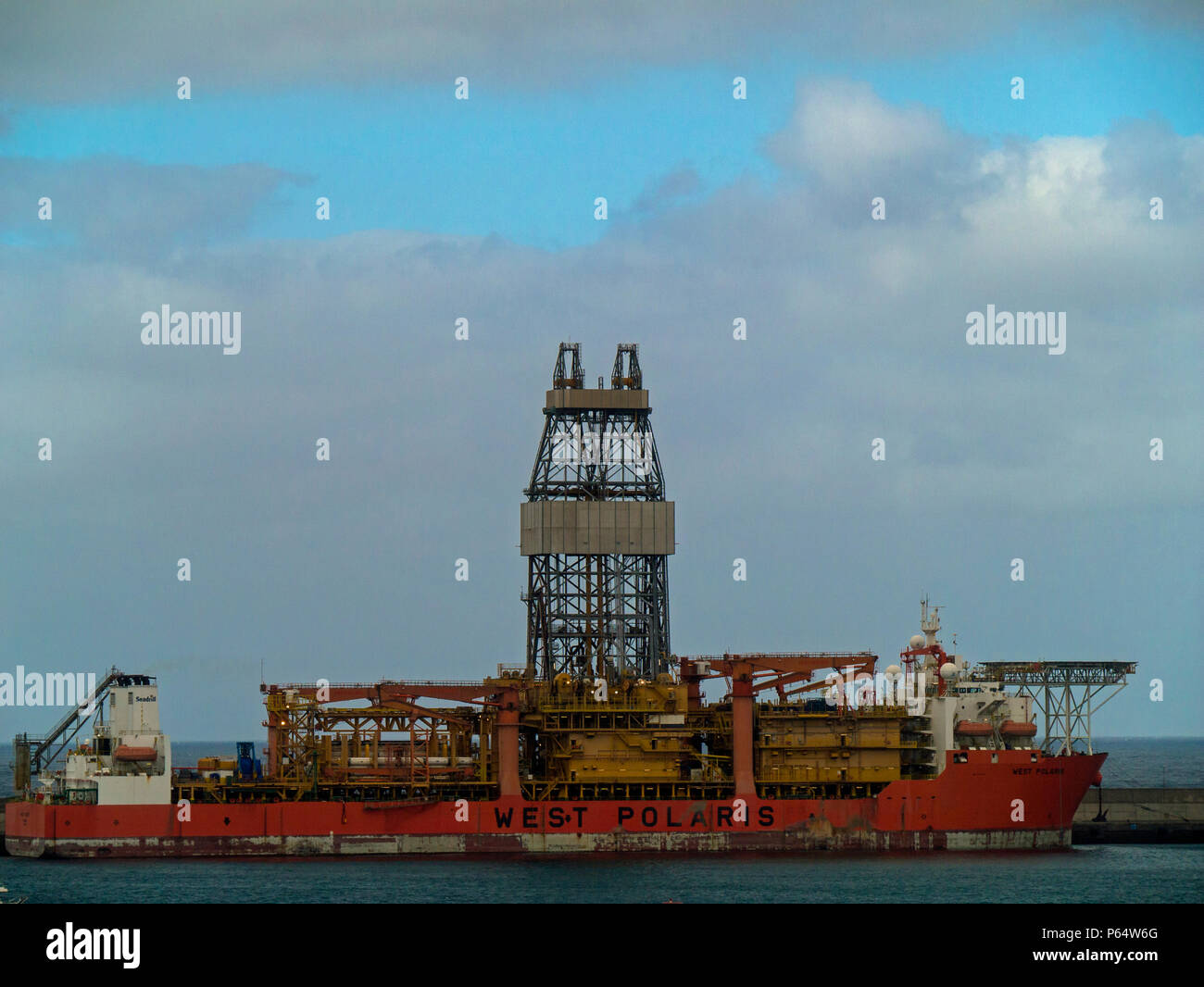 How oil rigs work hi-res stock photography and images - Alamy