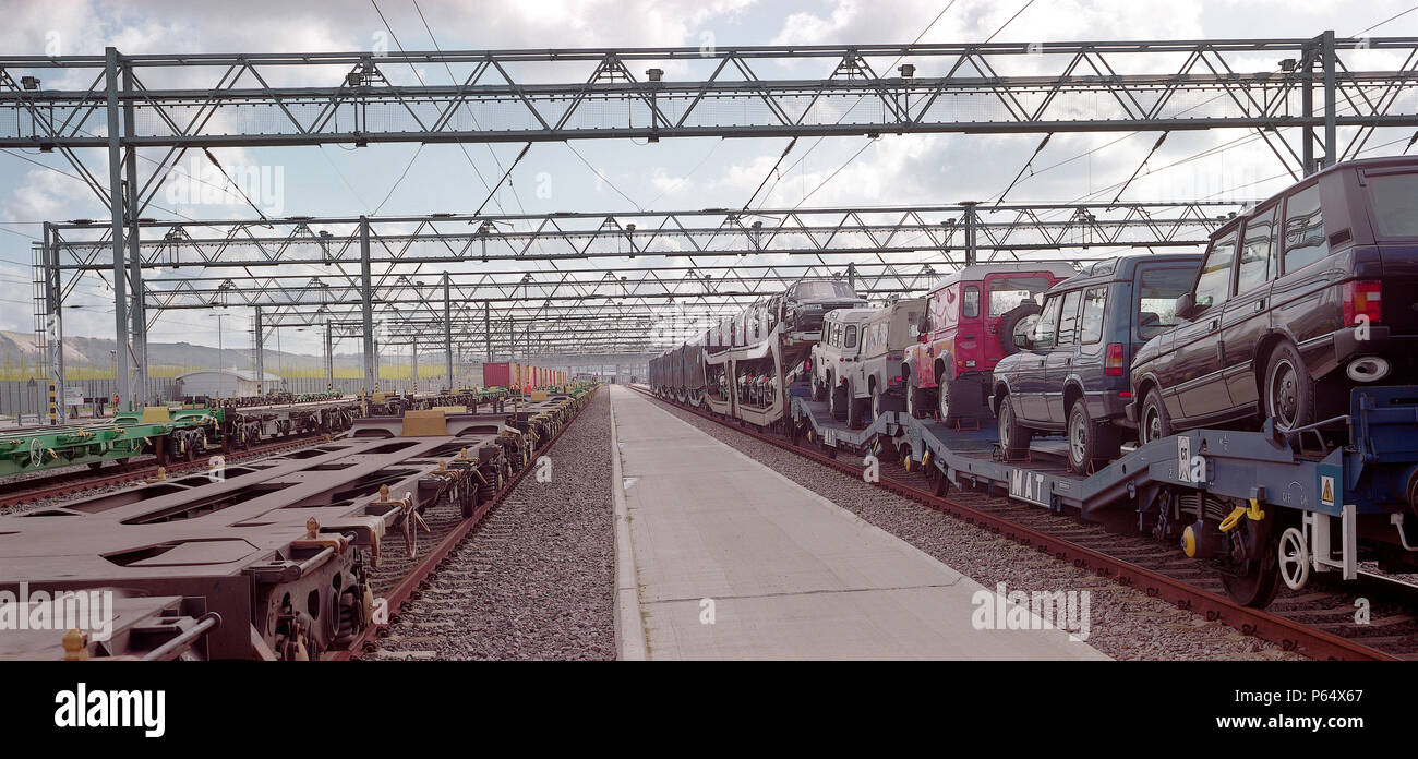 Car transporter wagons at Dollands Moor Railfreight Distribution ...