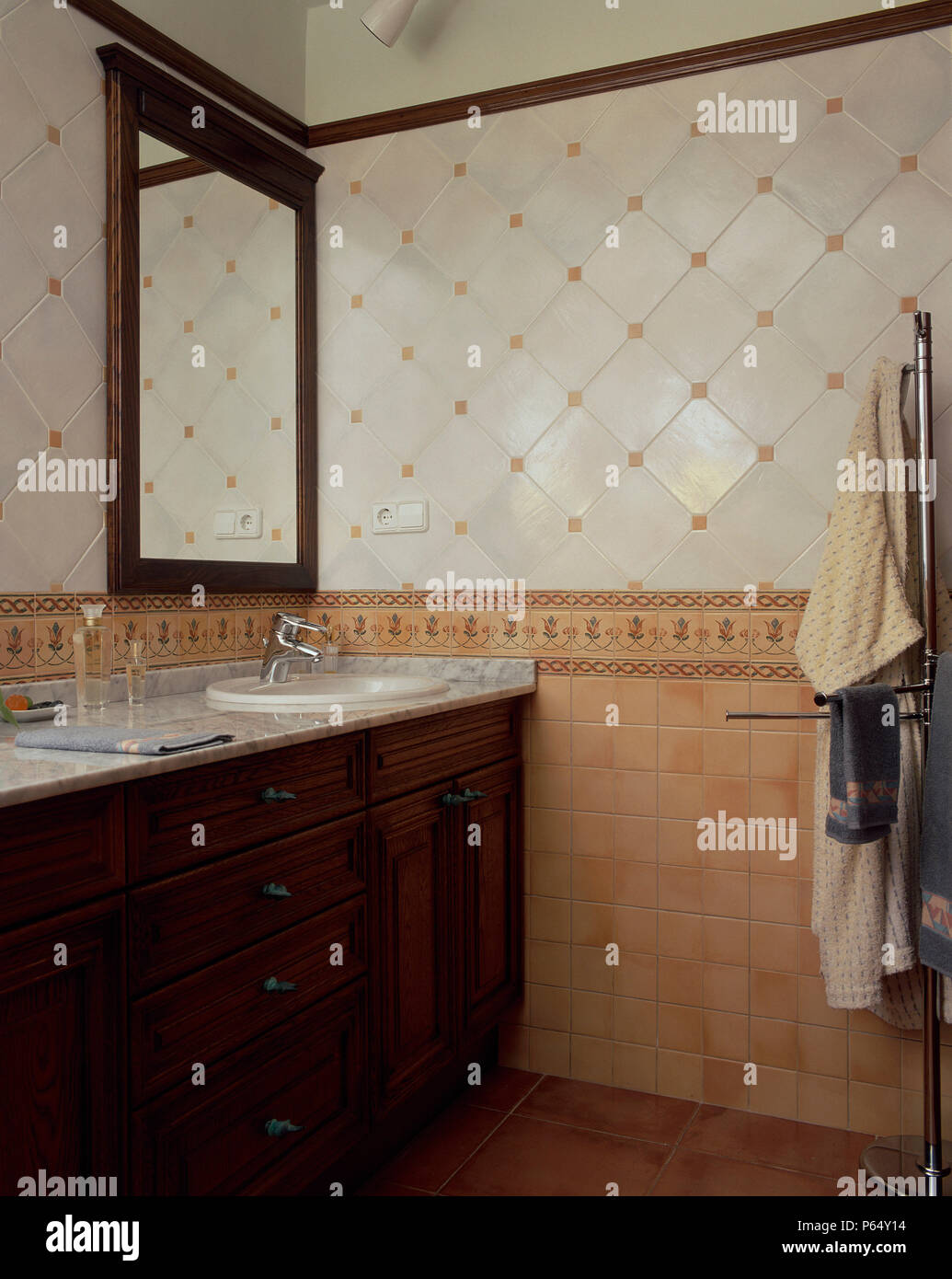 Partial view of a tiled bathroom Stock Photo - Alamy