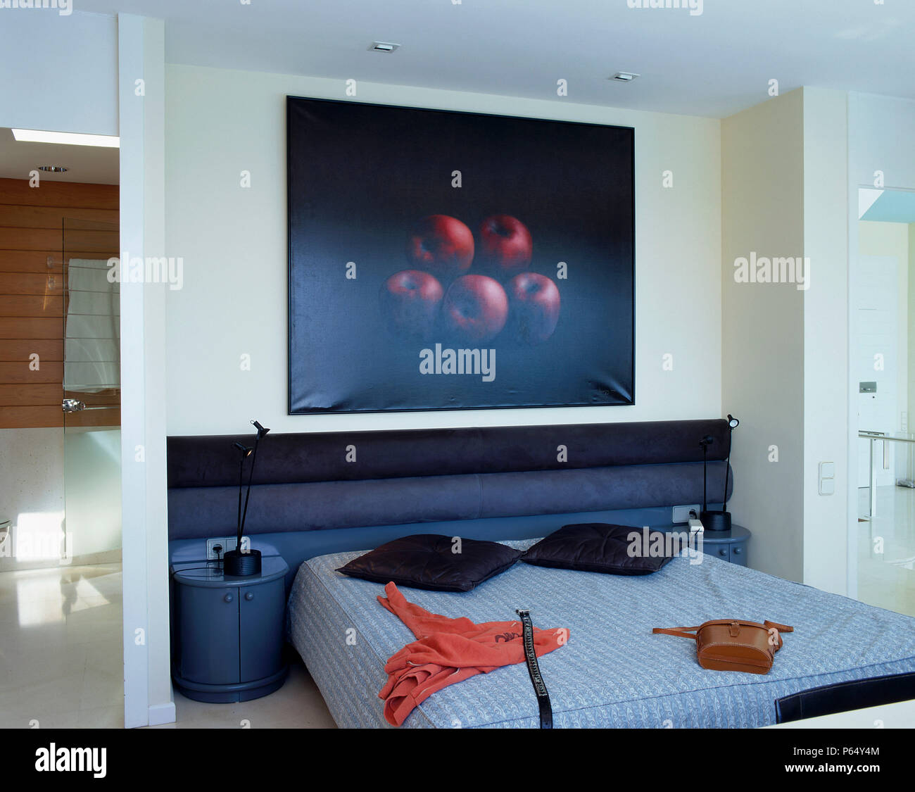 Huge picture hi-res stock photography and images - Alamy