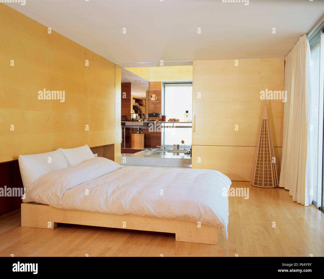 Cozy flooring hi-res stock photography and images - Alamy