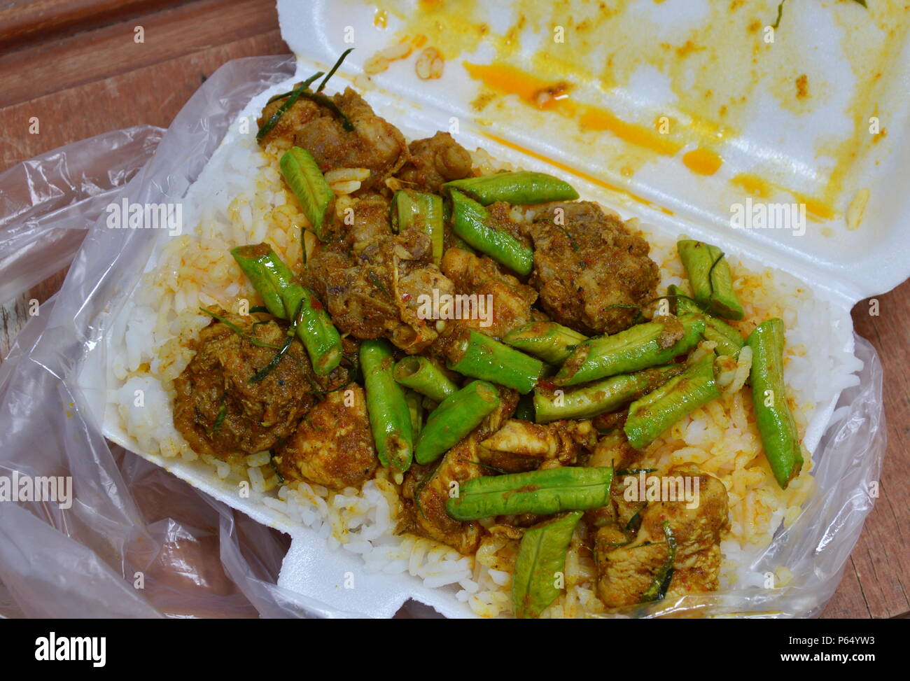 Meal box fried chicken packaging hi-res stock photography and images ...