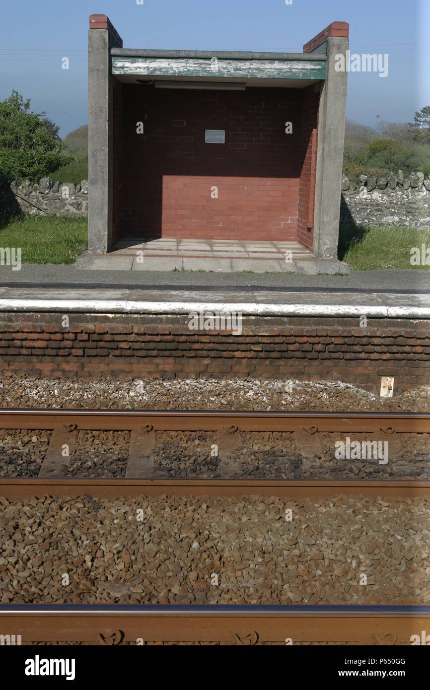 Rhosneigr railway hi-res stock photography and images - Alamy