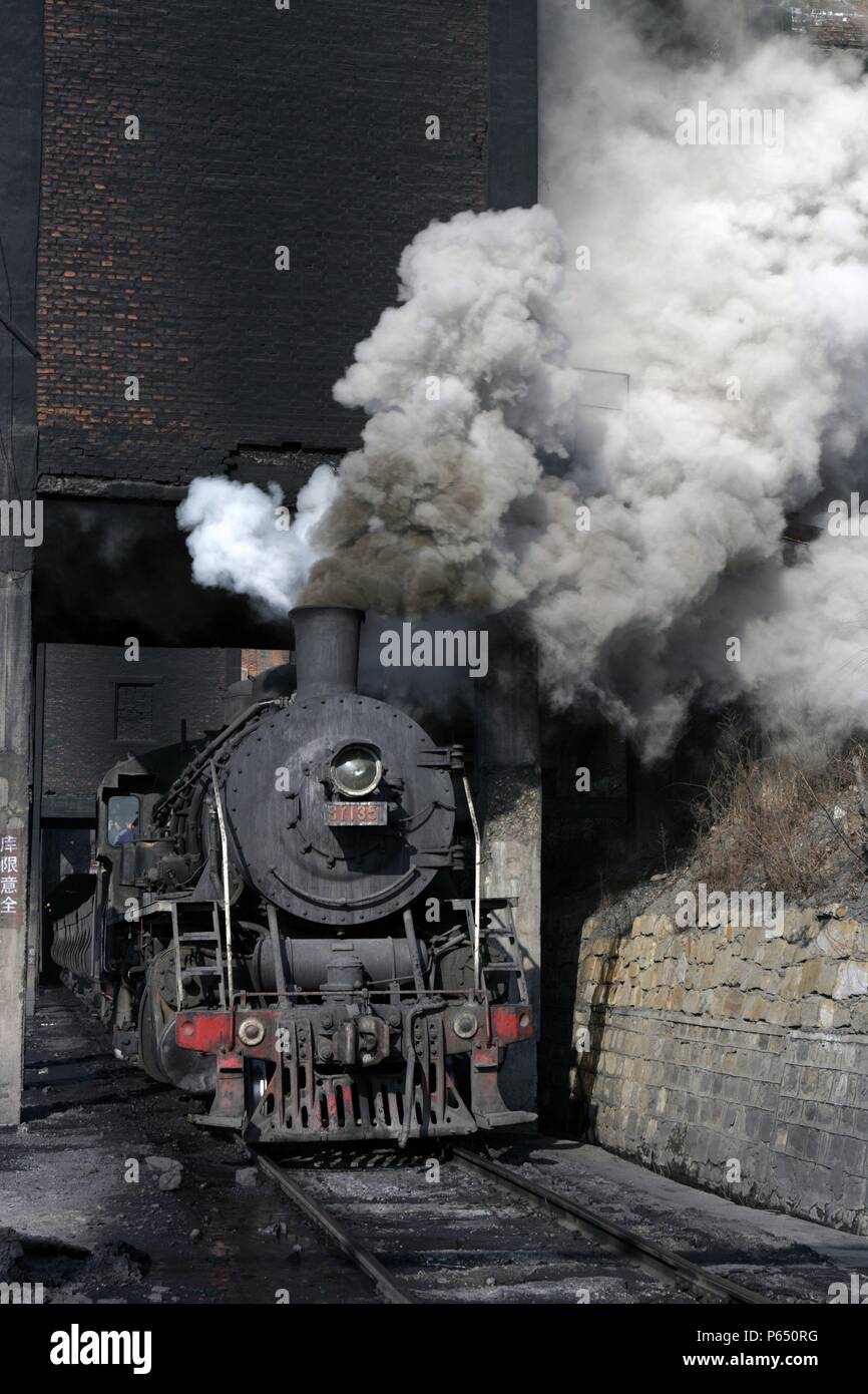 Chinese sy class hi-res stock photography and images - Alamy