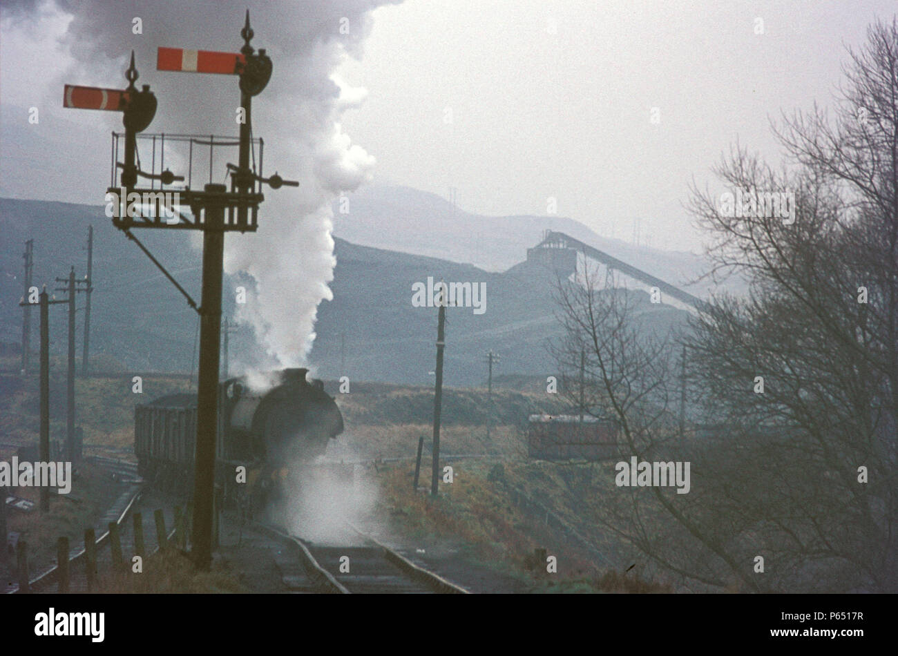 Maesteg colliery hi-res stock photography and images - Alamy