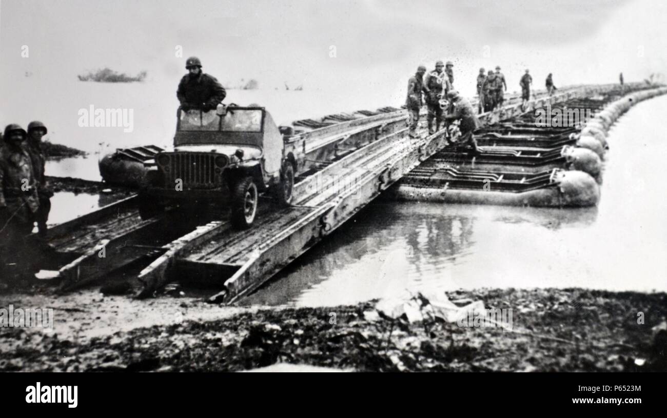world war two: advance party of American troops crosses the Moselle ...