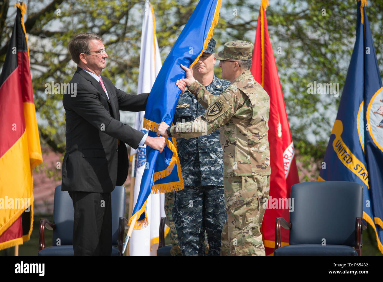 Eucom Breedlove High Resolution Stock Photography and Images - Alamy