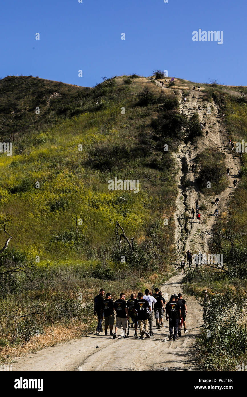 U.S. Marines, veterans, and family members of 3rd Battalion, 5th Marine ...