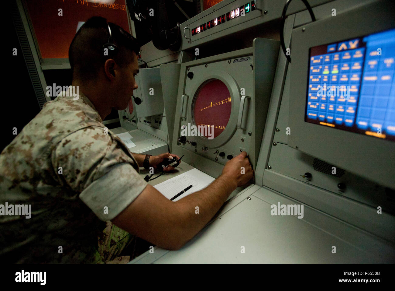 Control tower simulator hi-res stock photography and images - Alamy