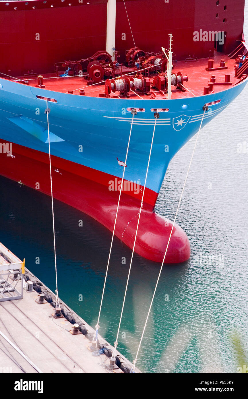 Bow of Maersk container ship in Port of Napier dock, New Zealand Stock ...
