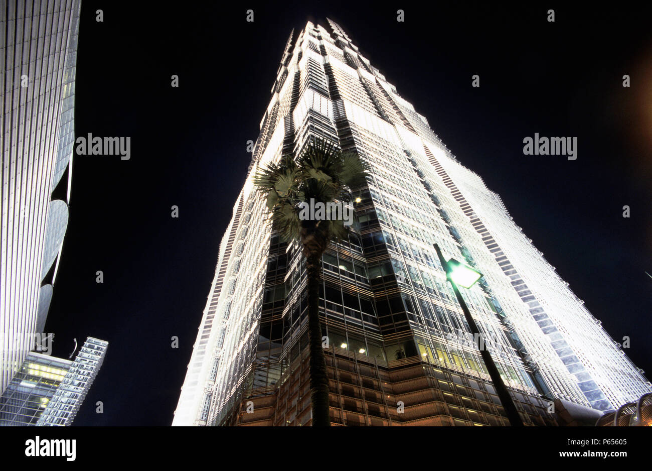 Jin mao tower shanghai hi-res stock photography and images - Alamy