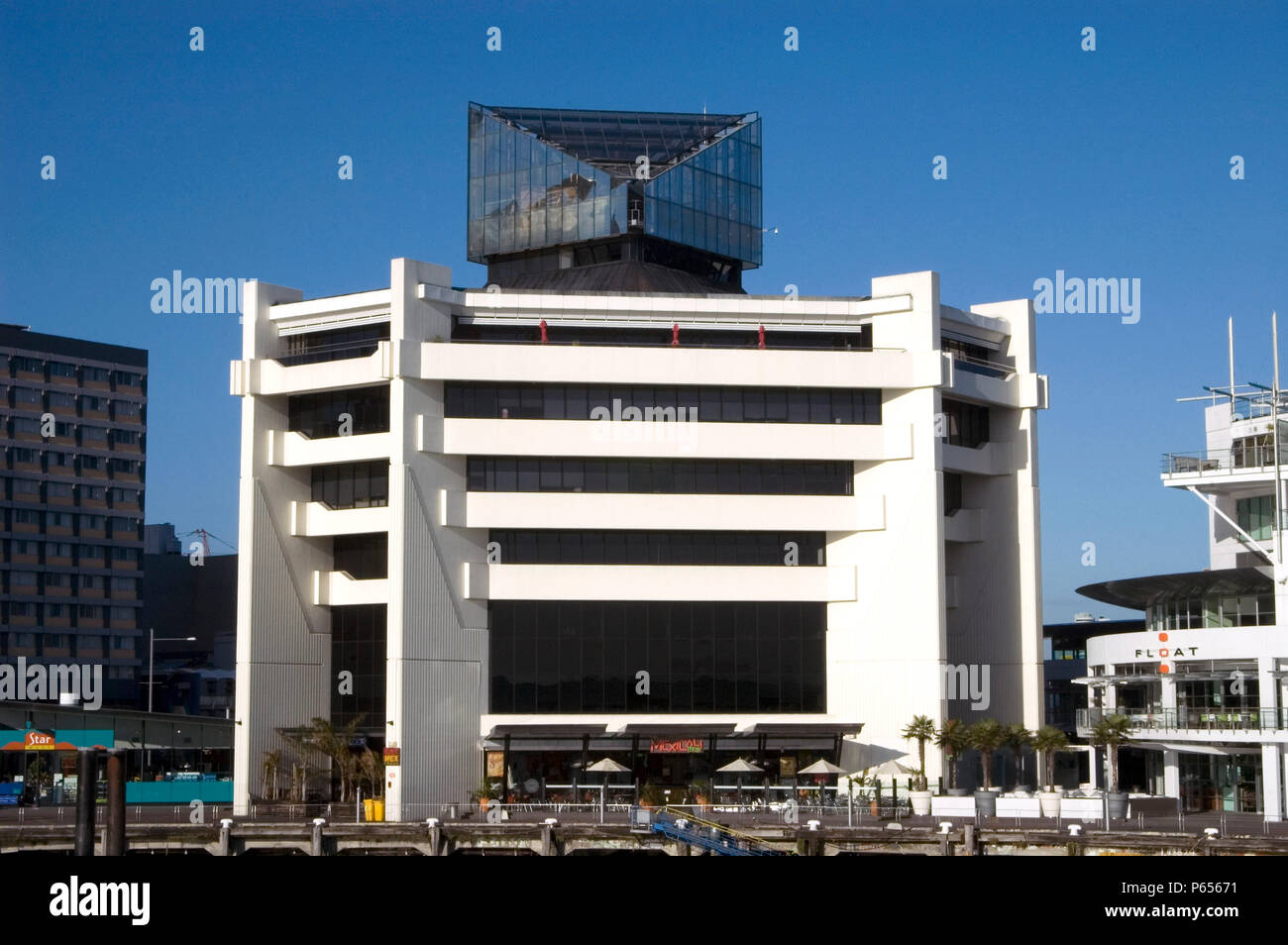 Auckland new zealand modern hi-res stock photography and images - Alamy