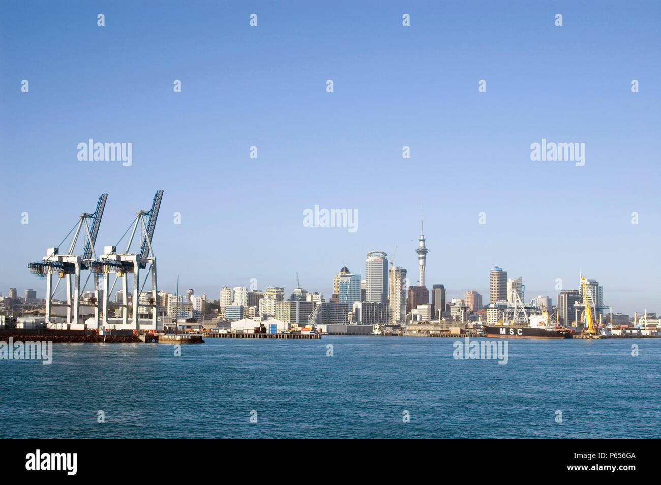 Skyline of Auckland and docks, New Zealand Stock Photo - Alamy