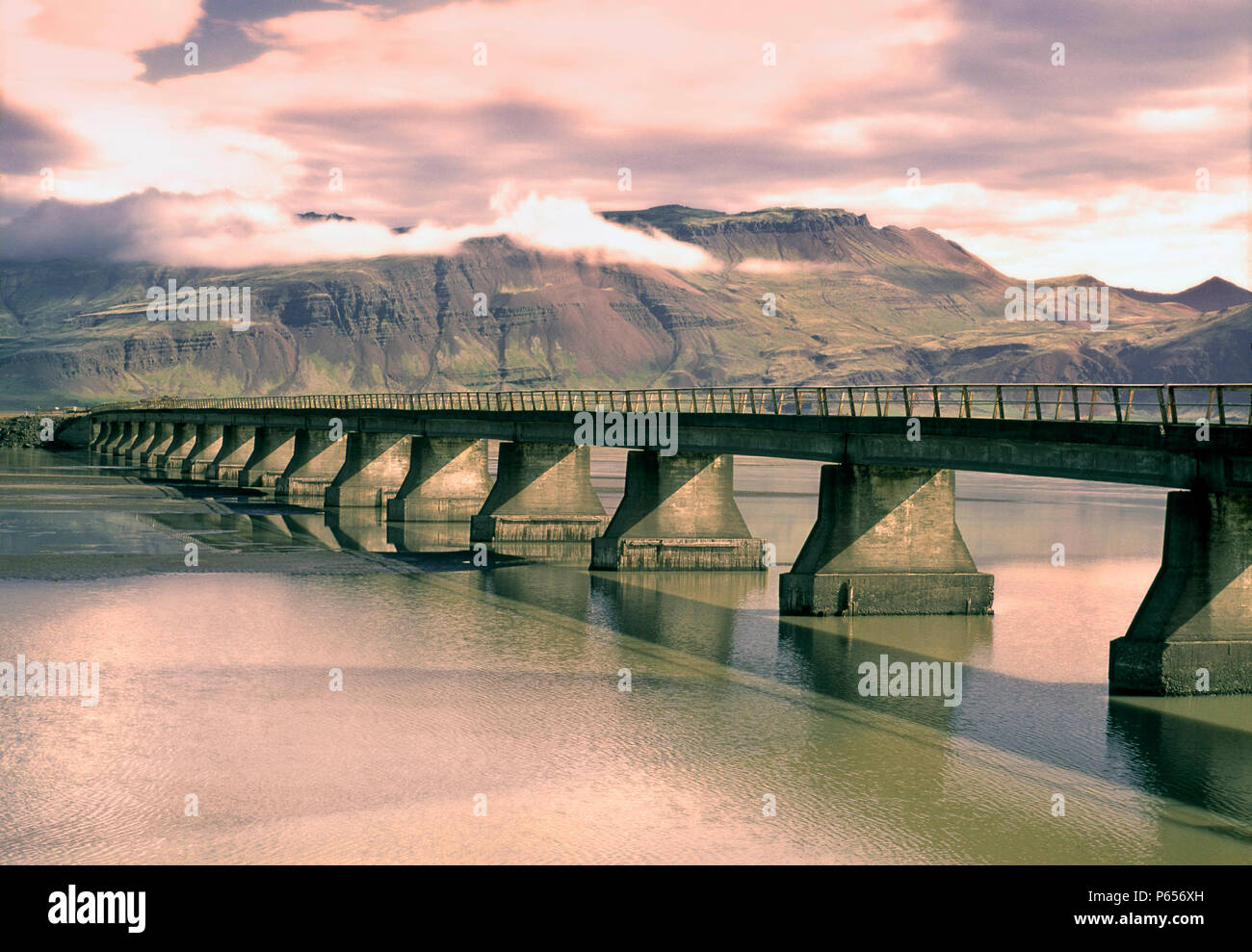 One way bridge crosses a river in southeastern Iceland Stock Photo - Alamy