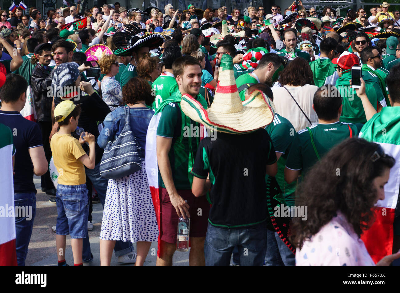 Fans Celebrate Mexico High Resolution Stock Photography and Images - Alamy