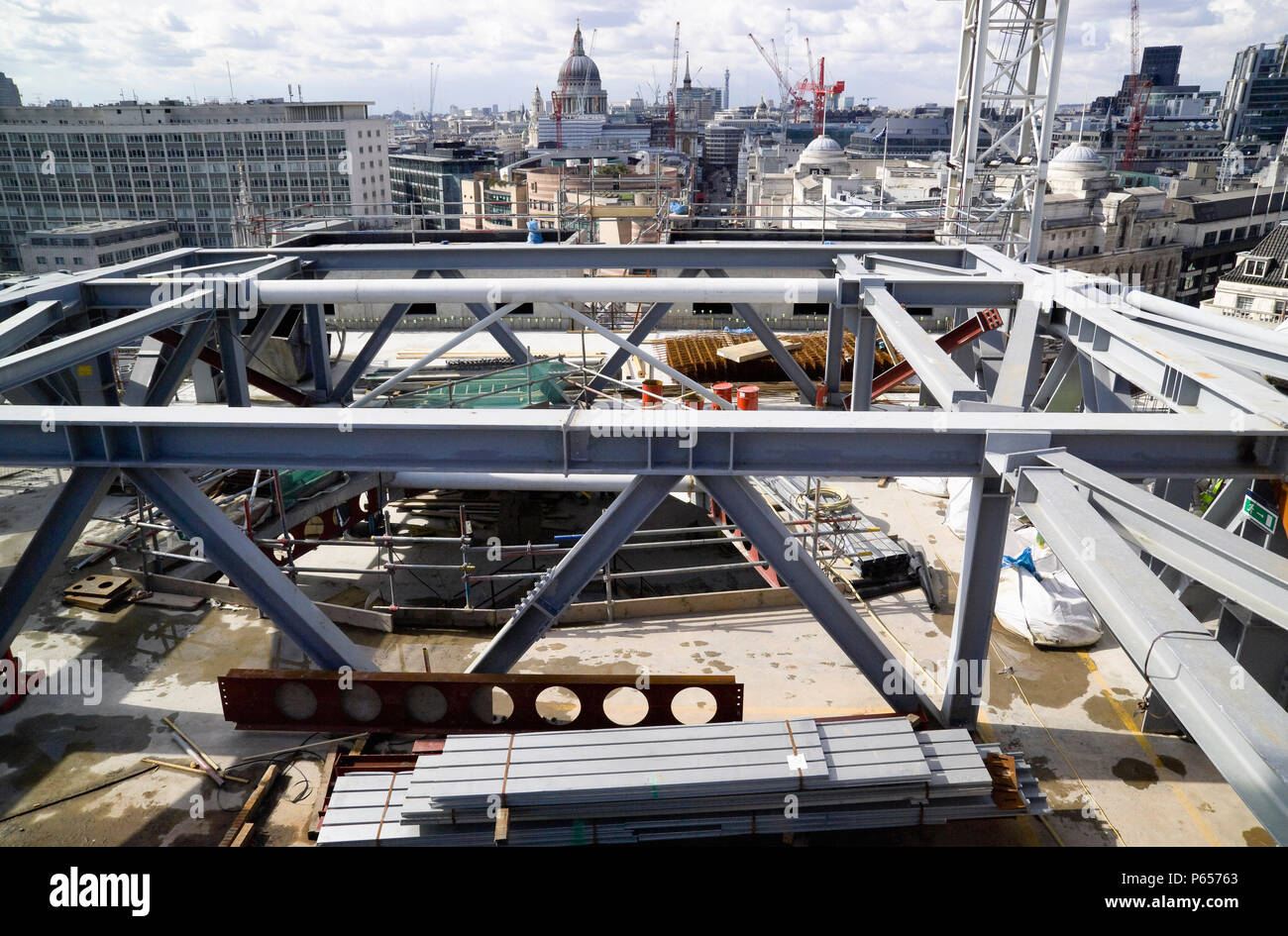 Construction of 14 Cornhill / 71 Lombard Street. Built in 1929 for ...