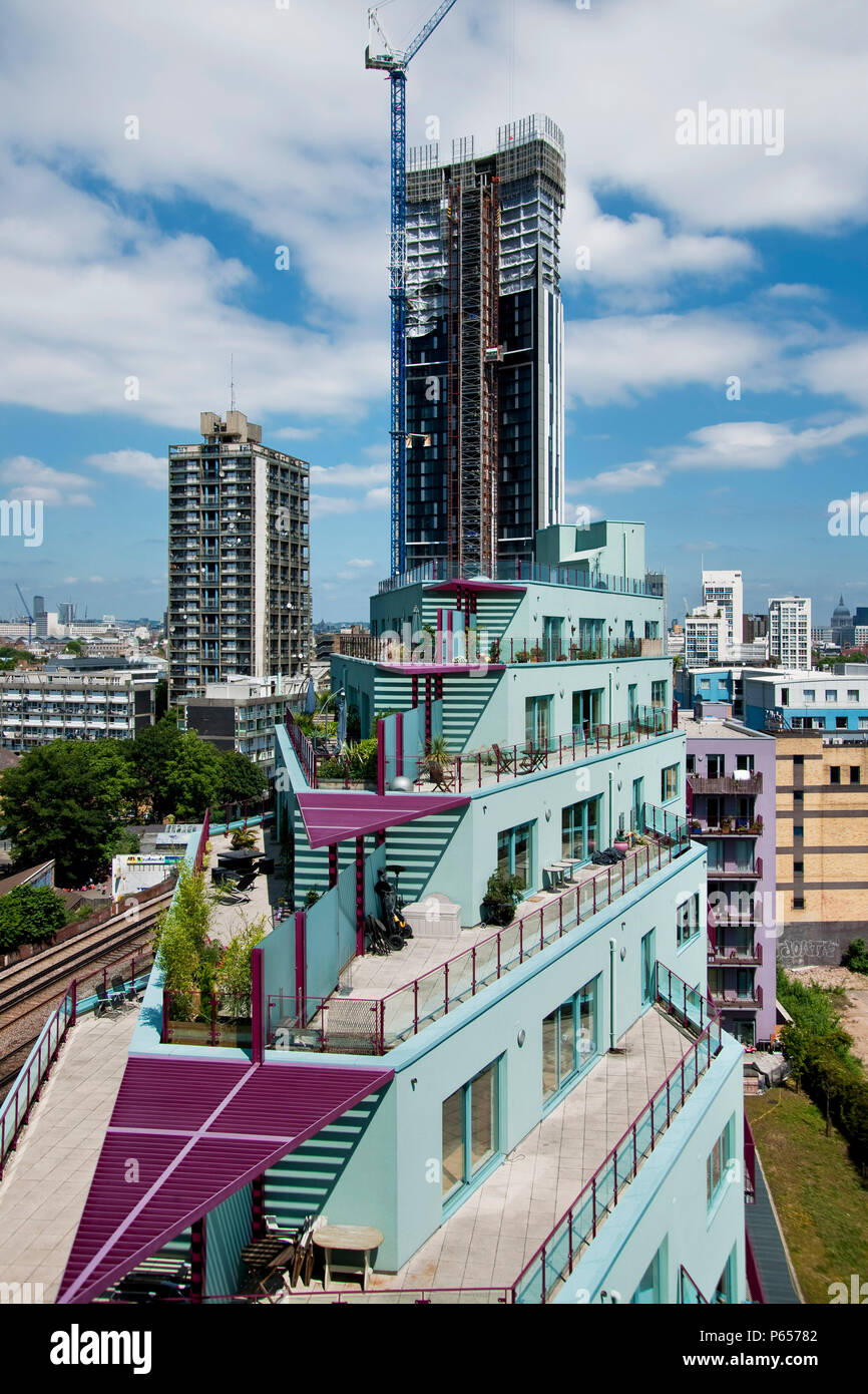 Strata Building High Resolution Stock Photography and Images - Alamy