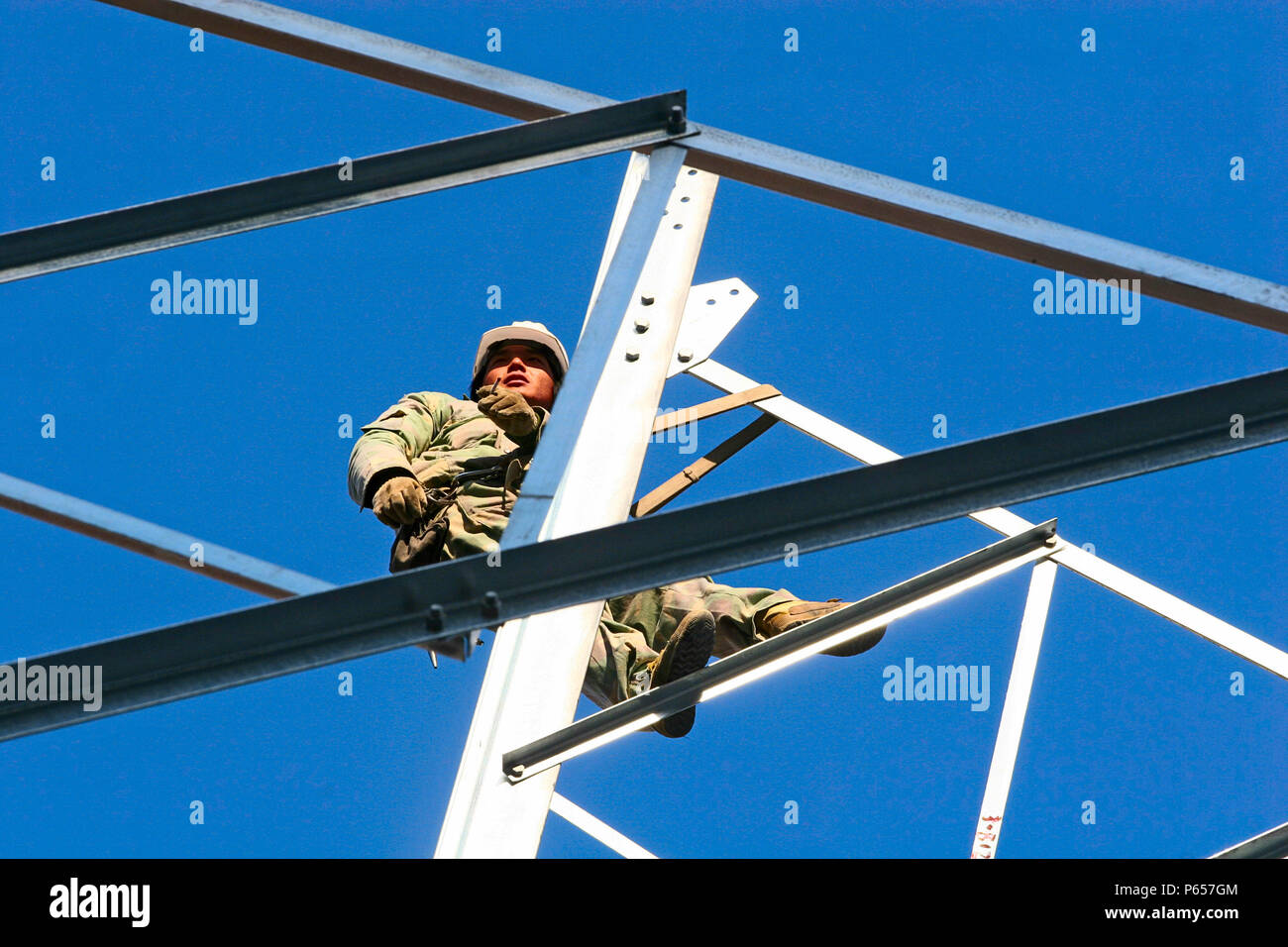 Pylons sky construction site hi-res stock photography and images - Alamy