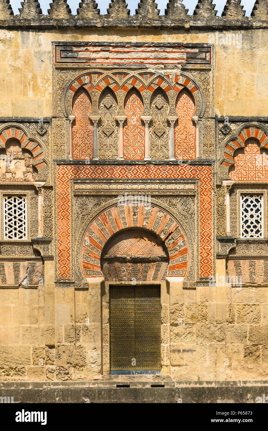 Moorish architecture hi-res stock photography and images - Alamy