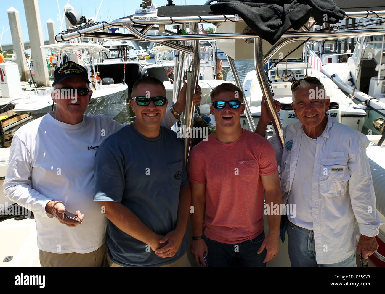 2ceb hi-res stock photography and images - Alamy