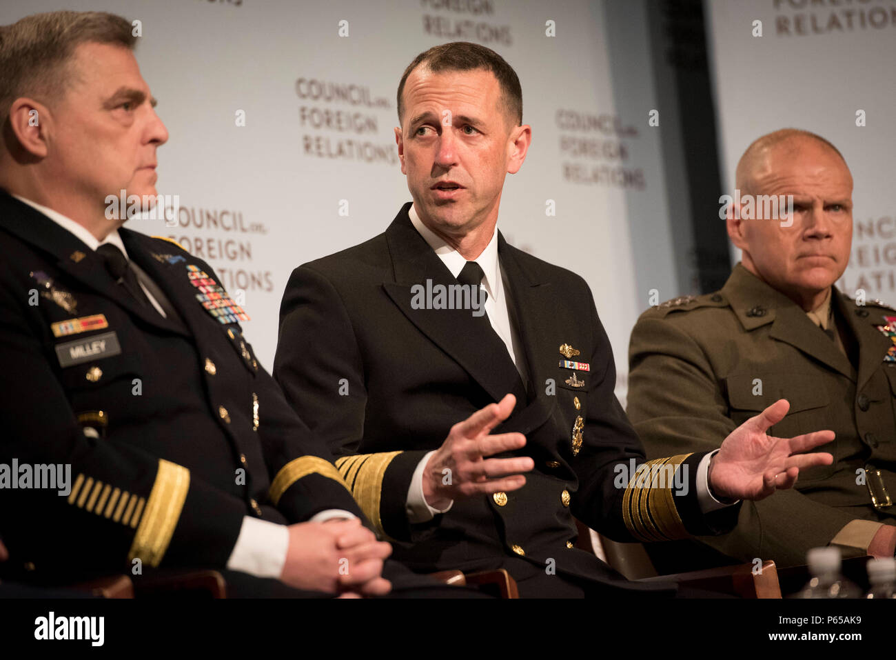 Dod 439 hi-res stock photography and images - Alamy