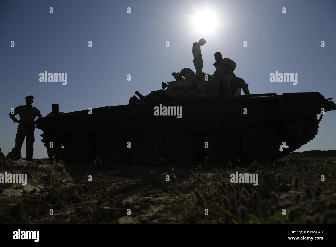 Iraqi t 72 tank hi-res stock photography and images - Alamy