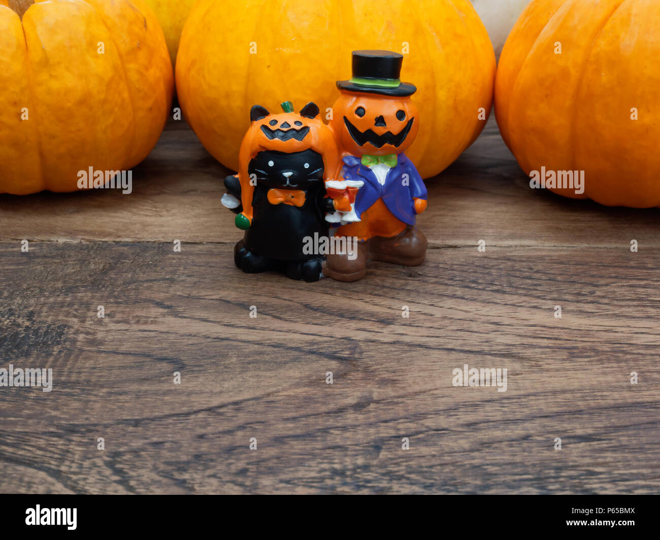 Still life black magic hi-res stock photography and images - Alamy