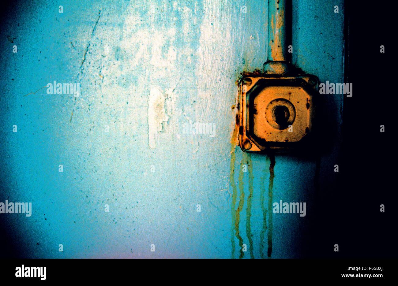 Run-down warehouse, Manchester, England Stock Photo - Alamy