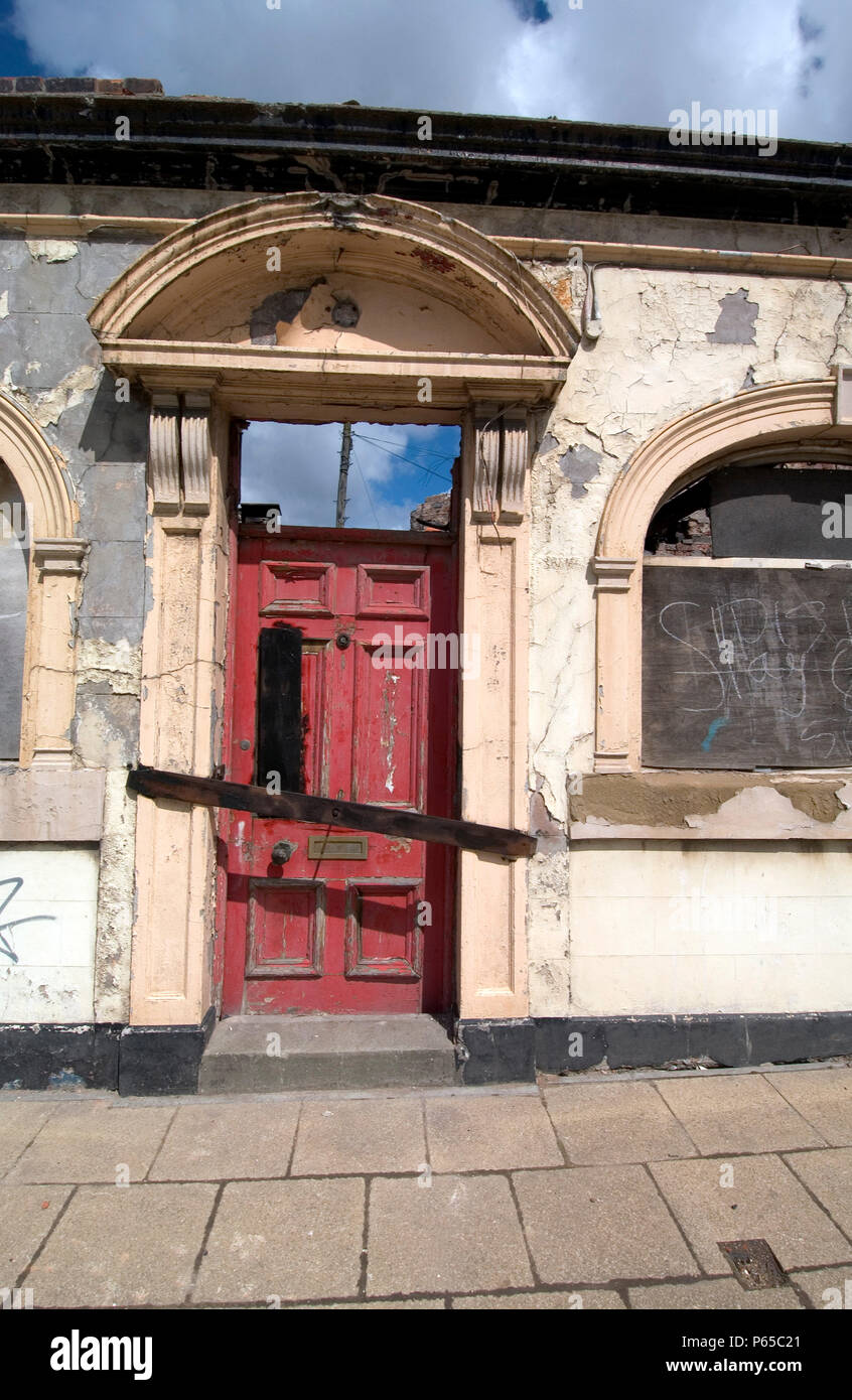 Damaged property hi-res stock photography and images - Alamy