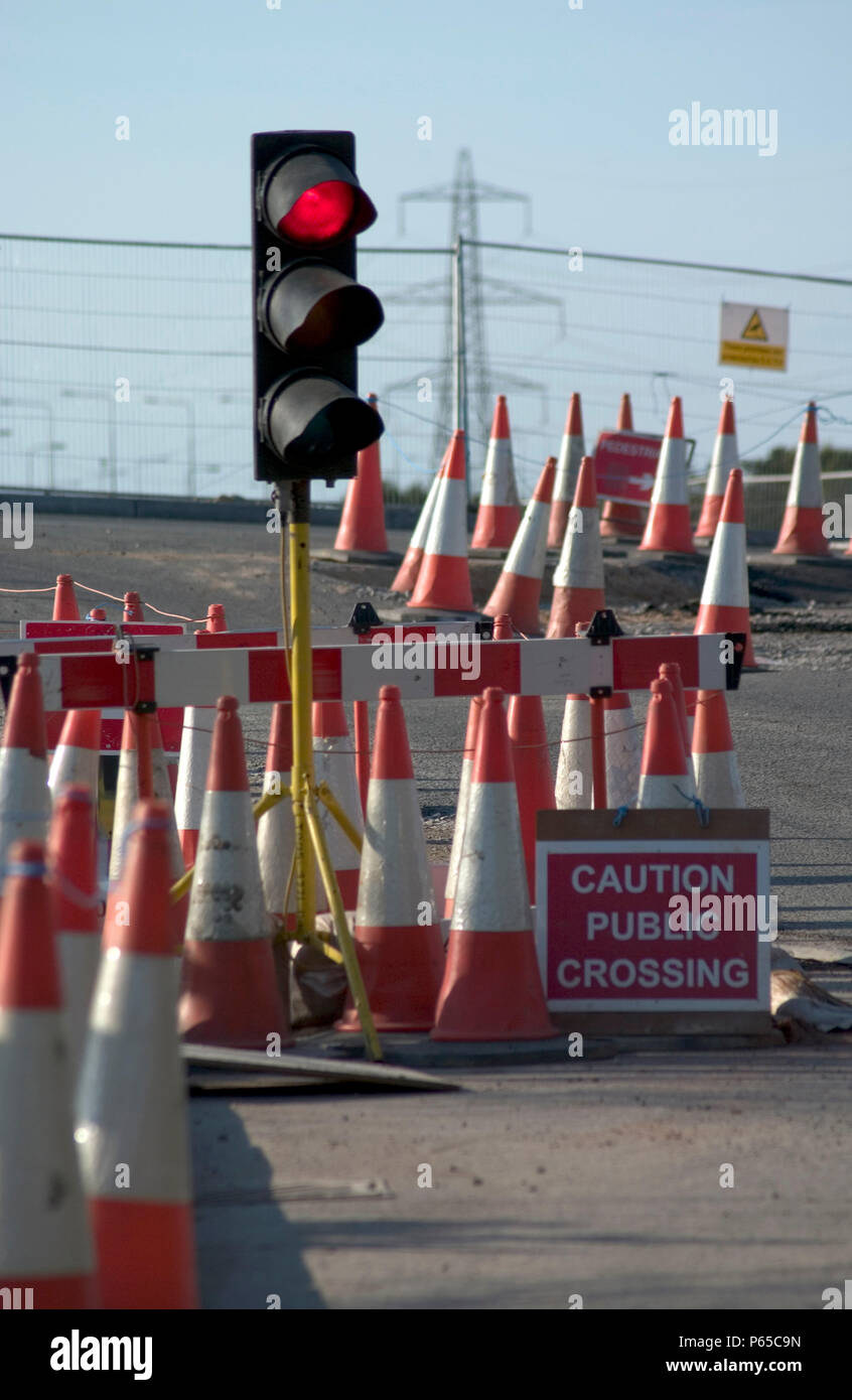 Temporary traffic light Stock Photo - Alamy