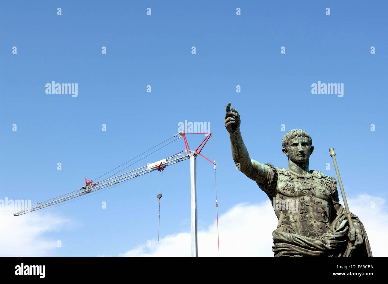 Roman statue and construction crane, Rome, Italy Stock Photo - Alamy