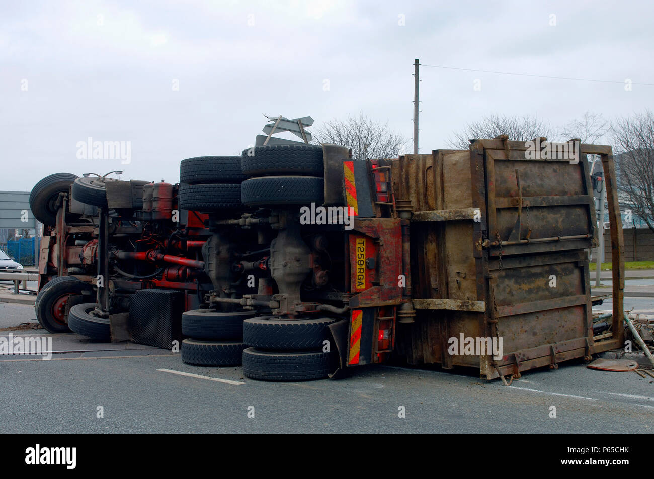 Lorry dangerous road hi-res stock photography and images - Alamy