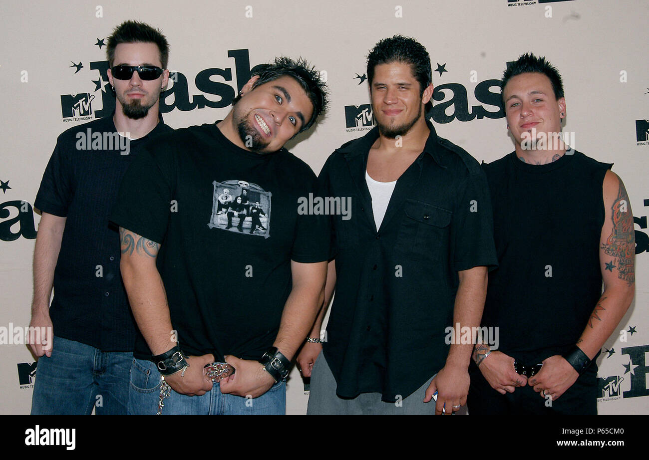 Papa roach band hi-res stock photography and images - Alamy