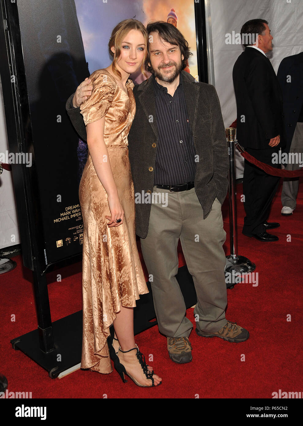 Peter Jackson Saroirse Ronan 28 - The Lovely Bones Premiere at the ...