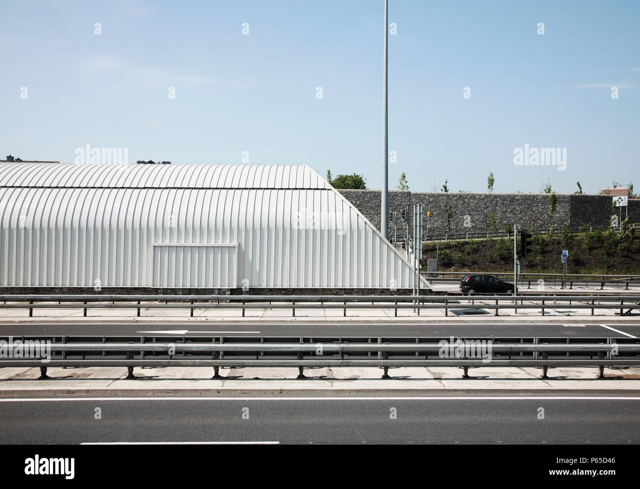 North exit tunnel hi-res stock photography and images - Alamy