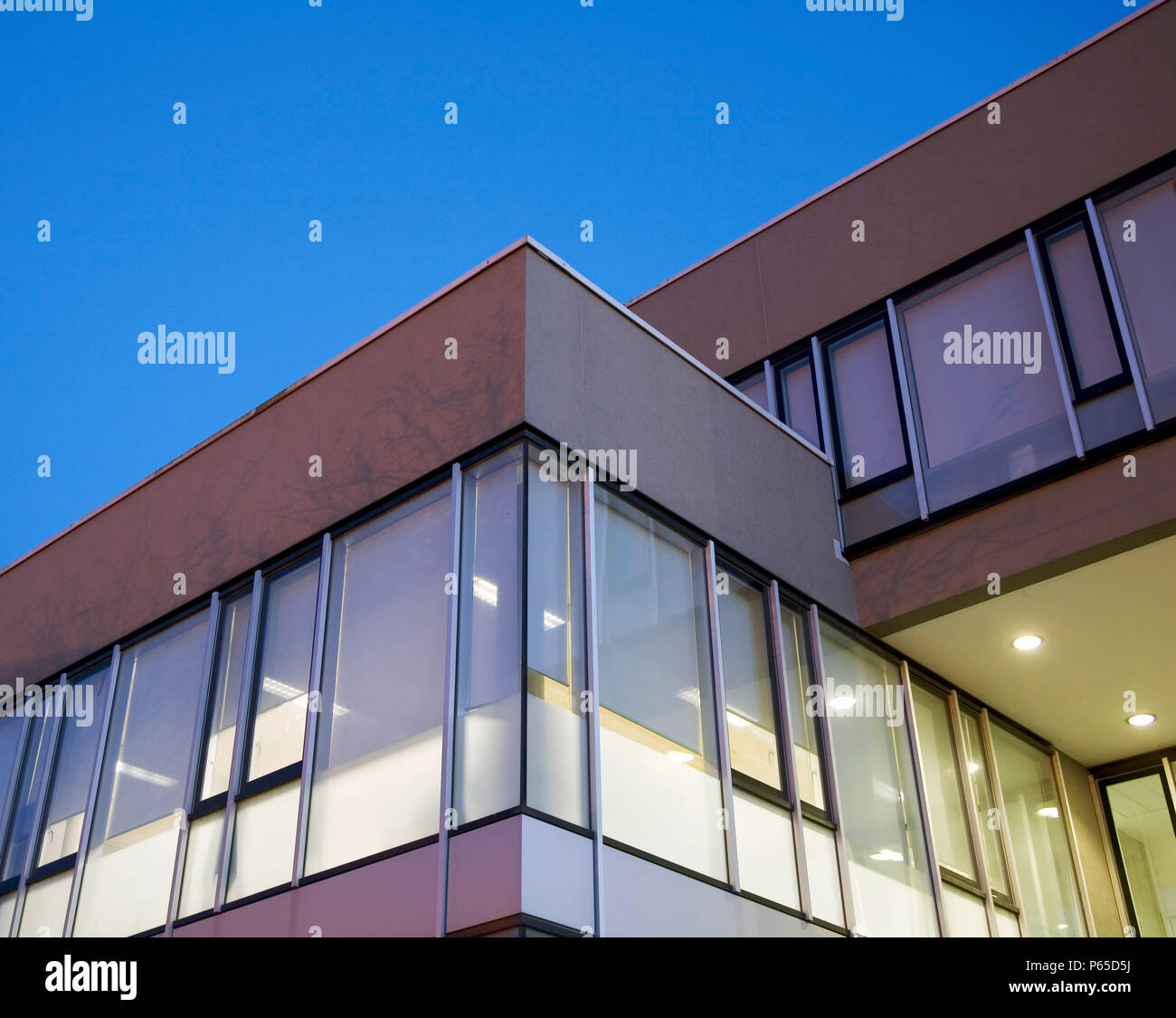 Dublin office block hi-res stock photography and images - Alamy