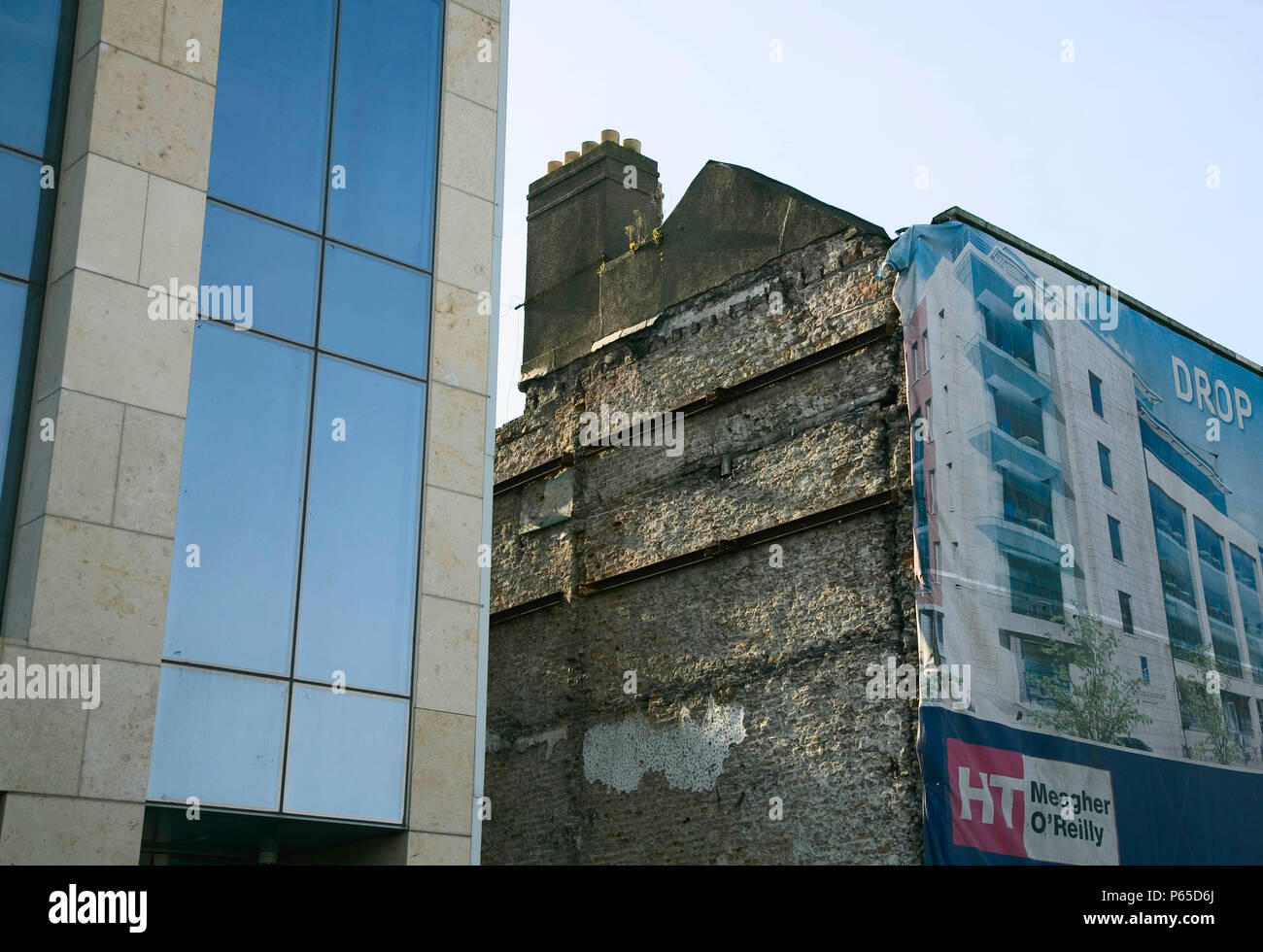 Old and new architecture, Docklands redevelopment, Dublin, Ireland, feb ...