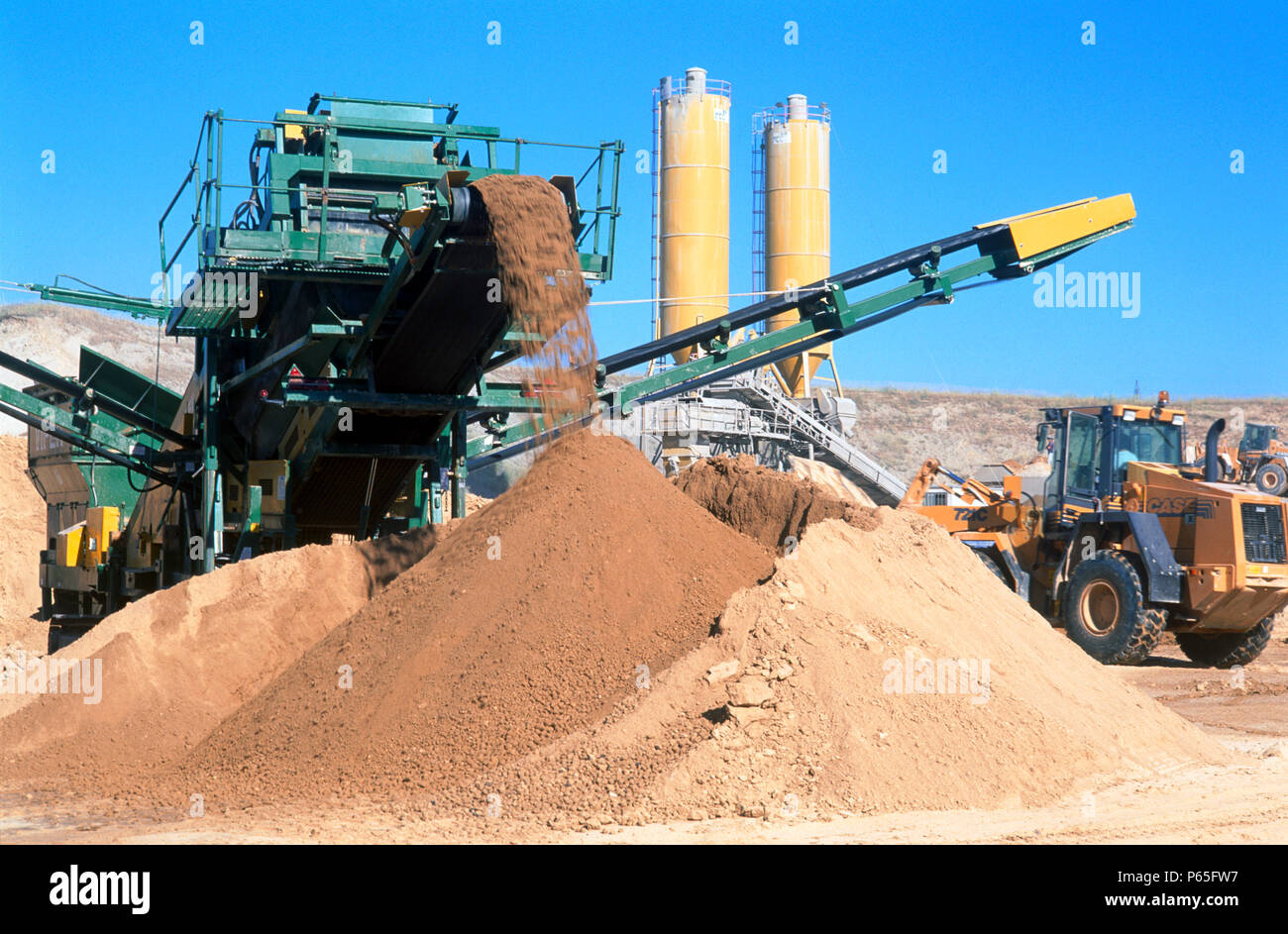 Aggregates extraction hi-res stock photography and images - Alamy