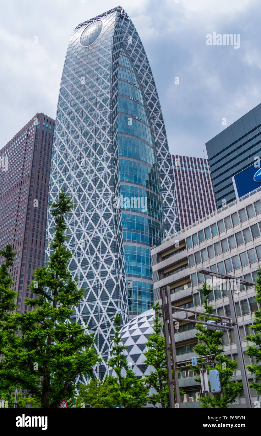 Tokyo Mode Gakuen - the famous Cocoon Tower in Shinjuku - TOKYO / JAPAN - JUNE 17, 2018 Stock ...