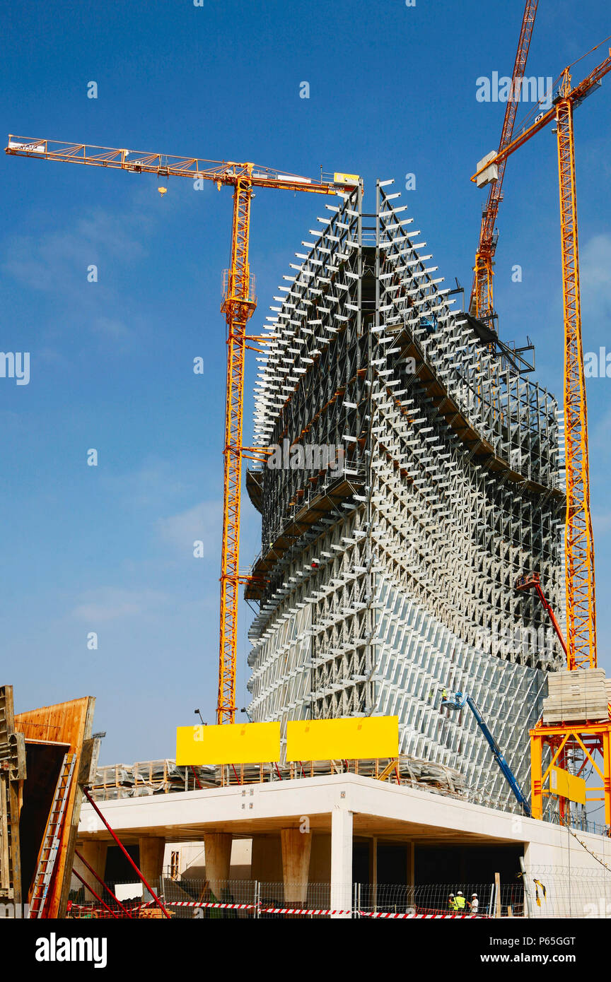 Construction of water tower for Expo 2008, Zaragoza, Spain Stock Photo ...