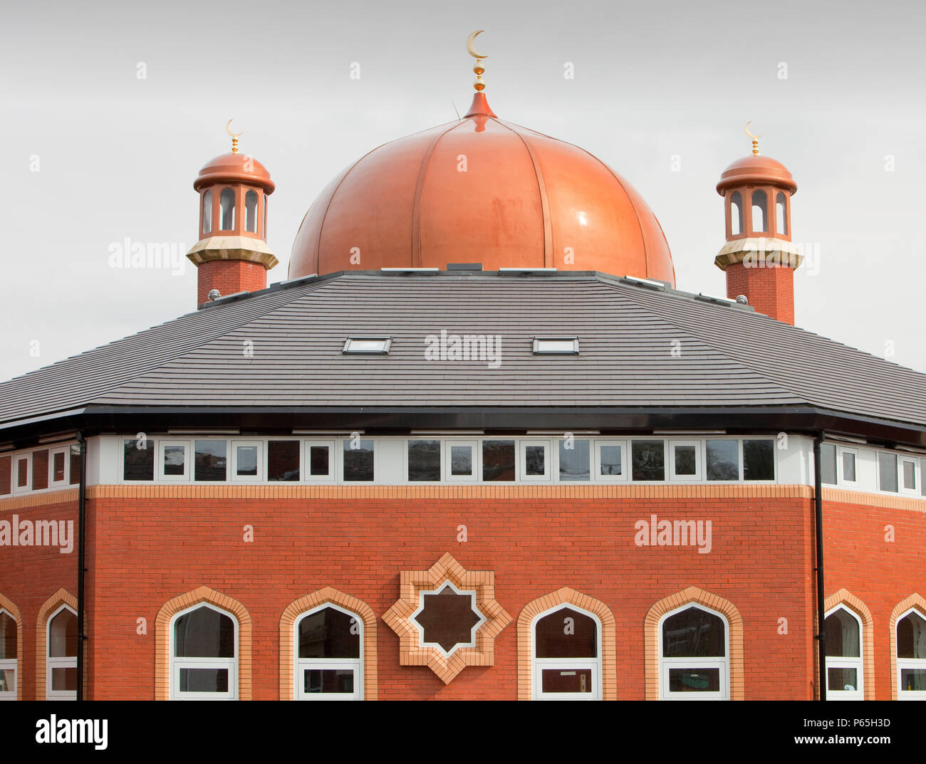 A newly built mosque in Blackburn, Lancashire, UK Stock Photo - Alamy