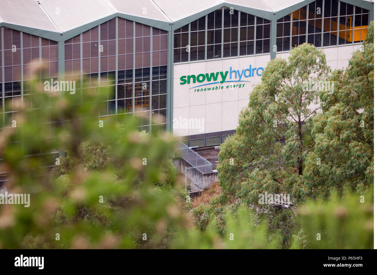 Murray 1 power station. Murray 1 is the 2nd largest power station in ...