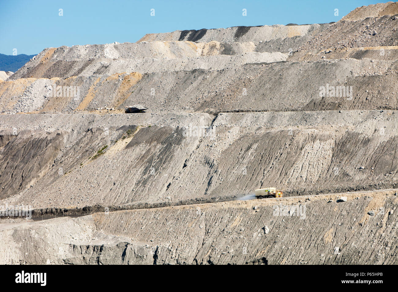 Open cast mine coal truck hi-res stock photography and images - Alamy