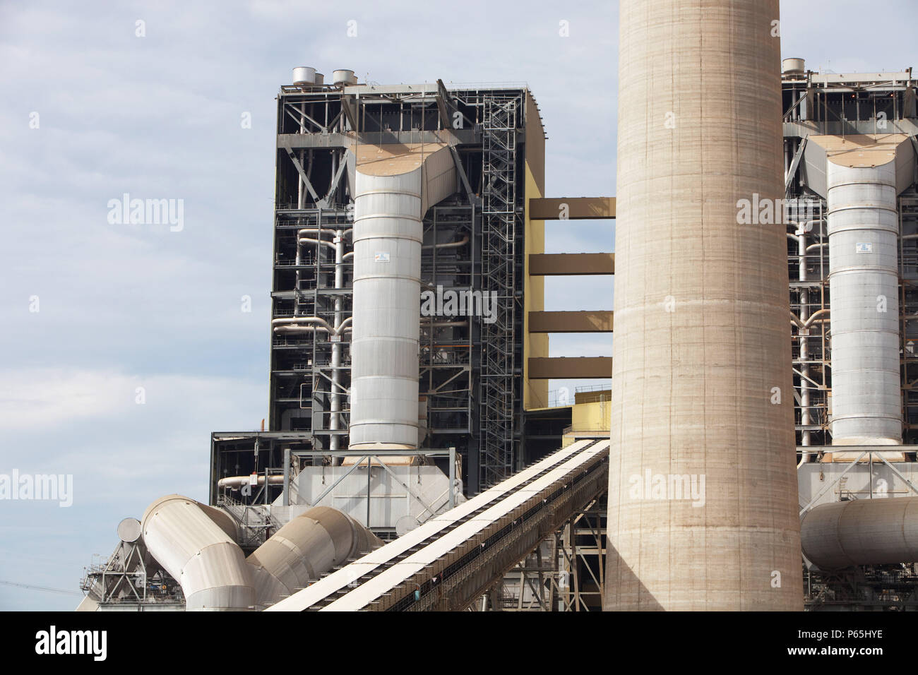 Coal fired power station australia hi-res stock photography and images ...