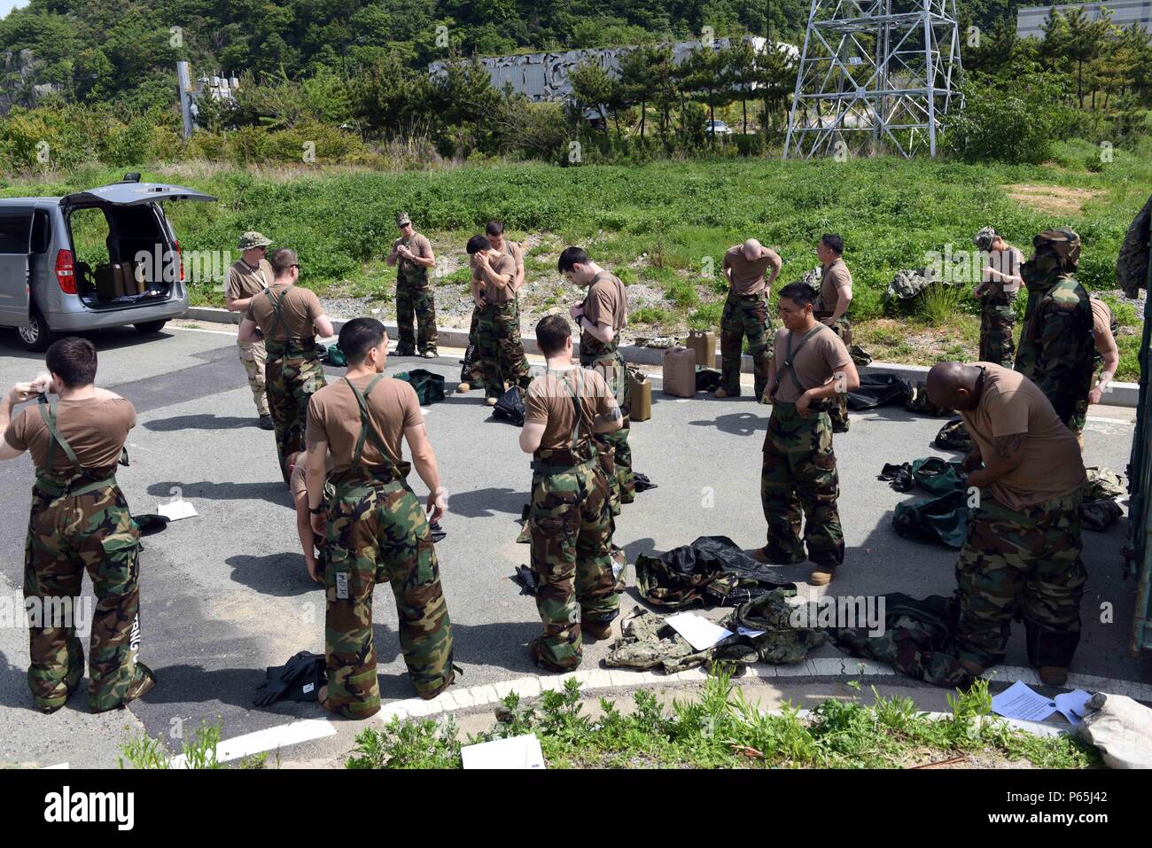 160505-N-WT427-016 BUSAN, Republic of Korea (May 05, 2016) Sailors ...