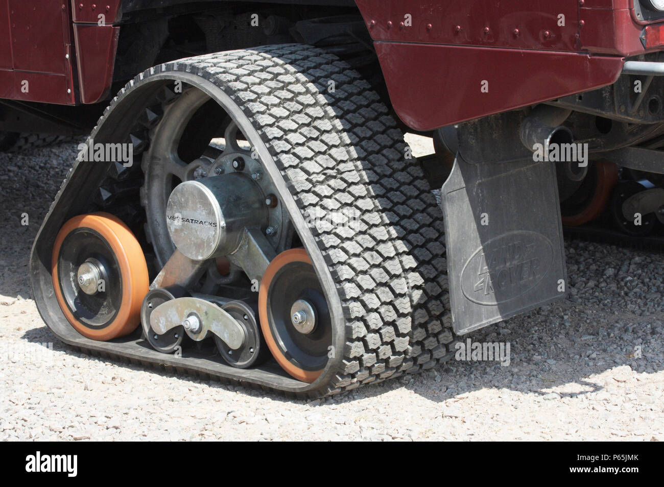 Landrover with Versatracks Stock Photo - Alamy