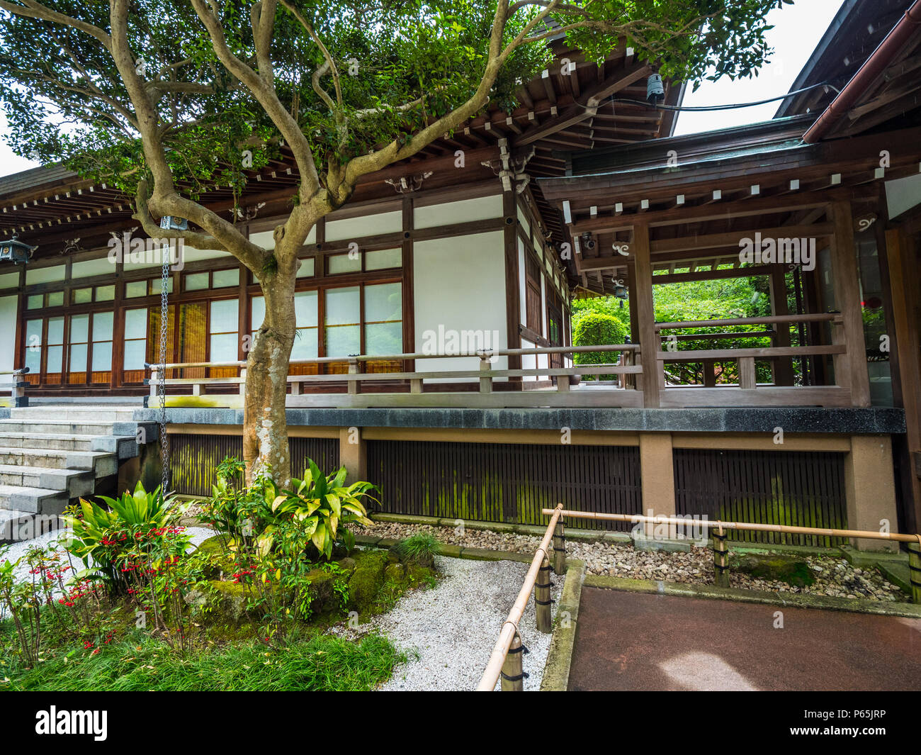 Traditional Japanese houses in Kamakura - TOKYO / JAPAN - JUNE 17, 2018 ...