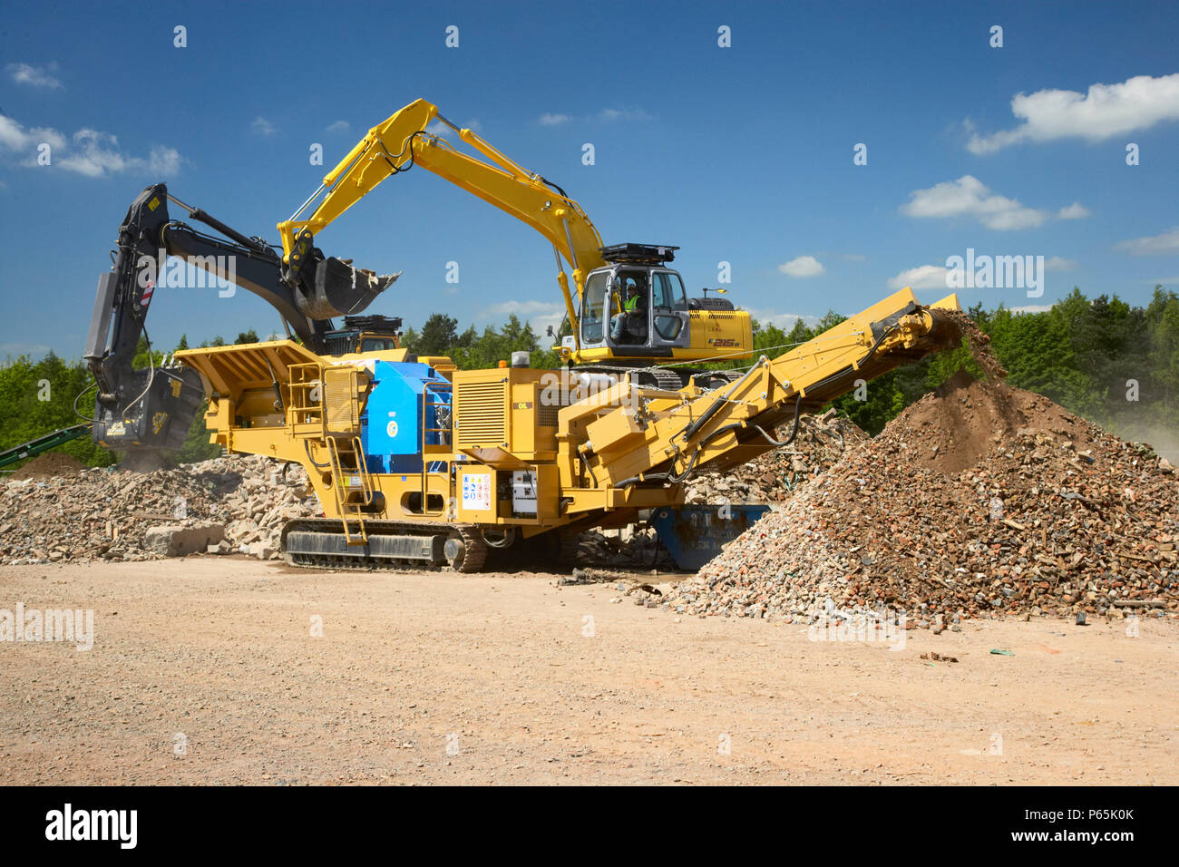 Solid aggregate hi-res stock photography and images - Alamy